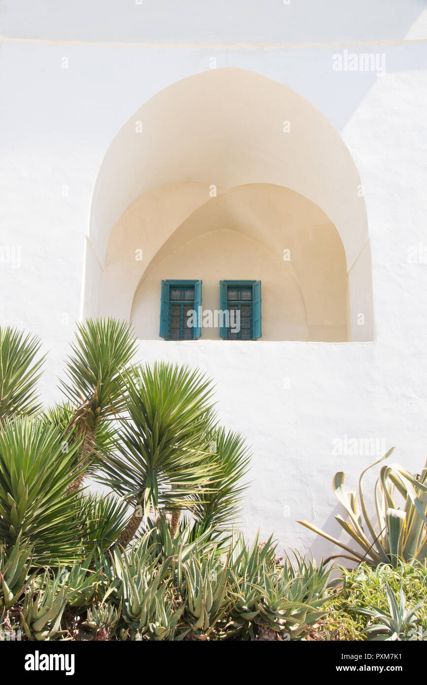 Blue window frames hi-res stock photography and images - Alamy