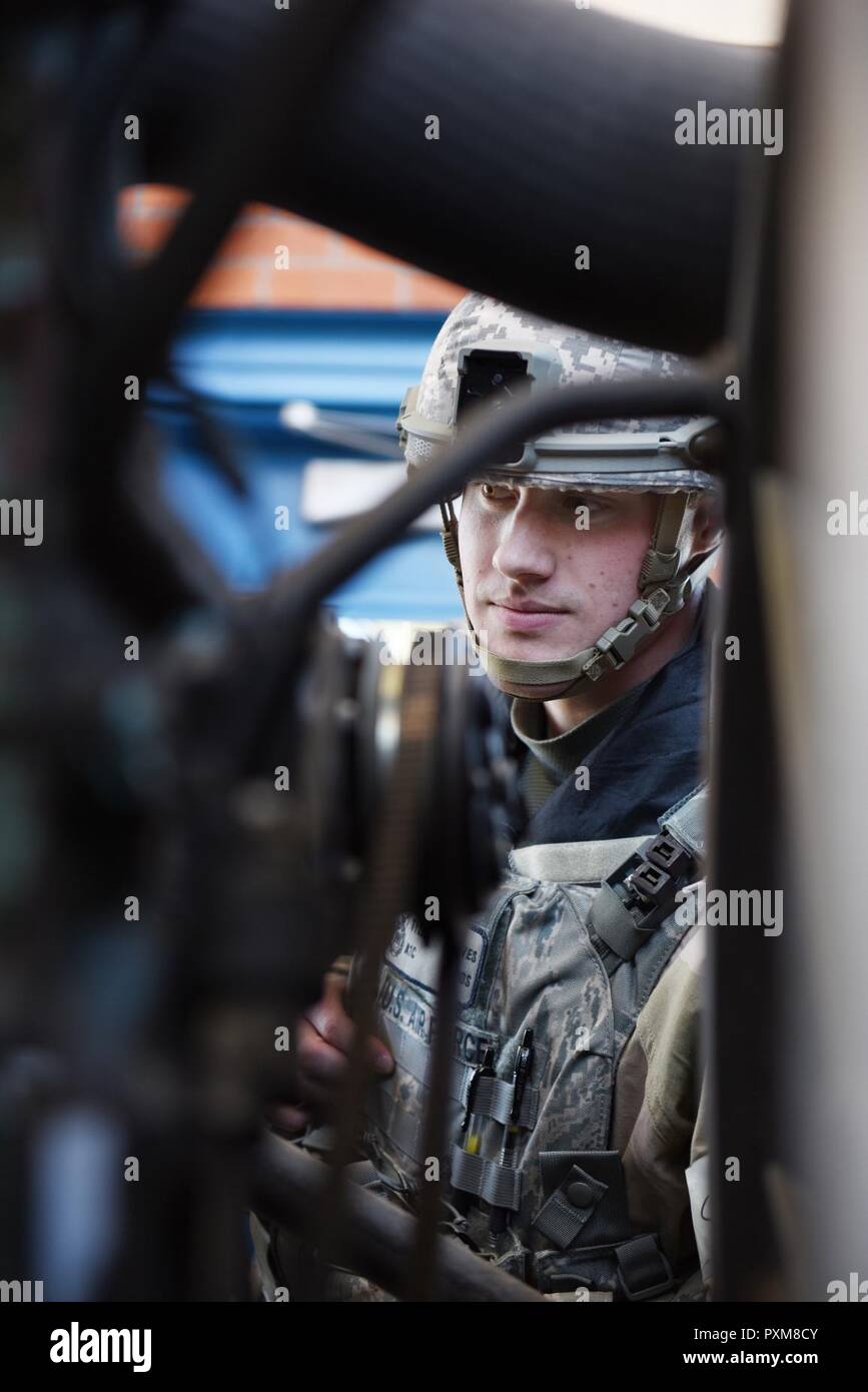 Airmen 1st Class Tyler Graves, from the 124th Security Forces Squadron ...
