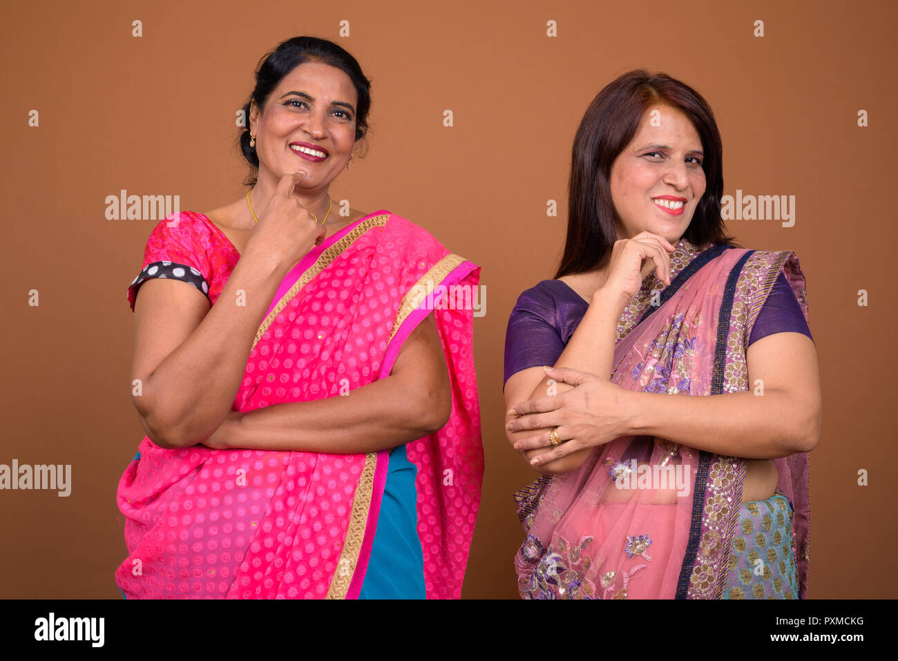 Attractive indian women hi-res stock photography and images - Alamy