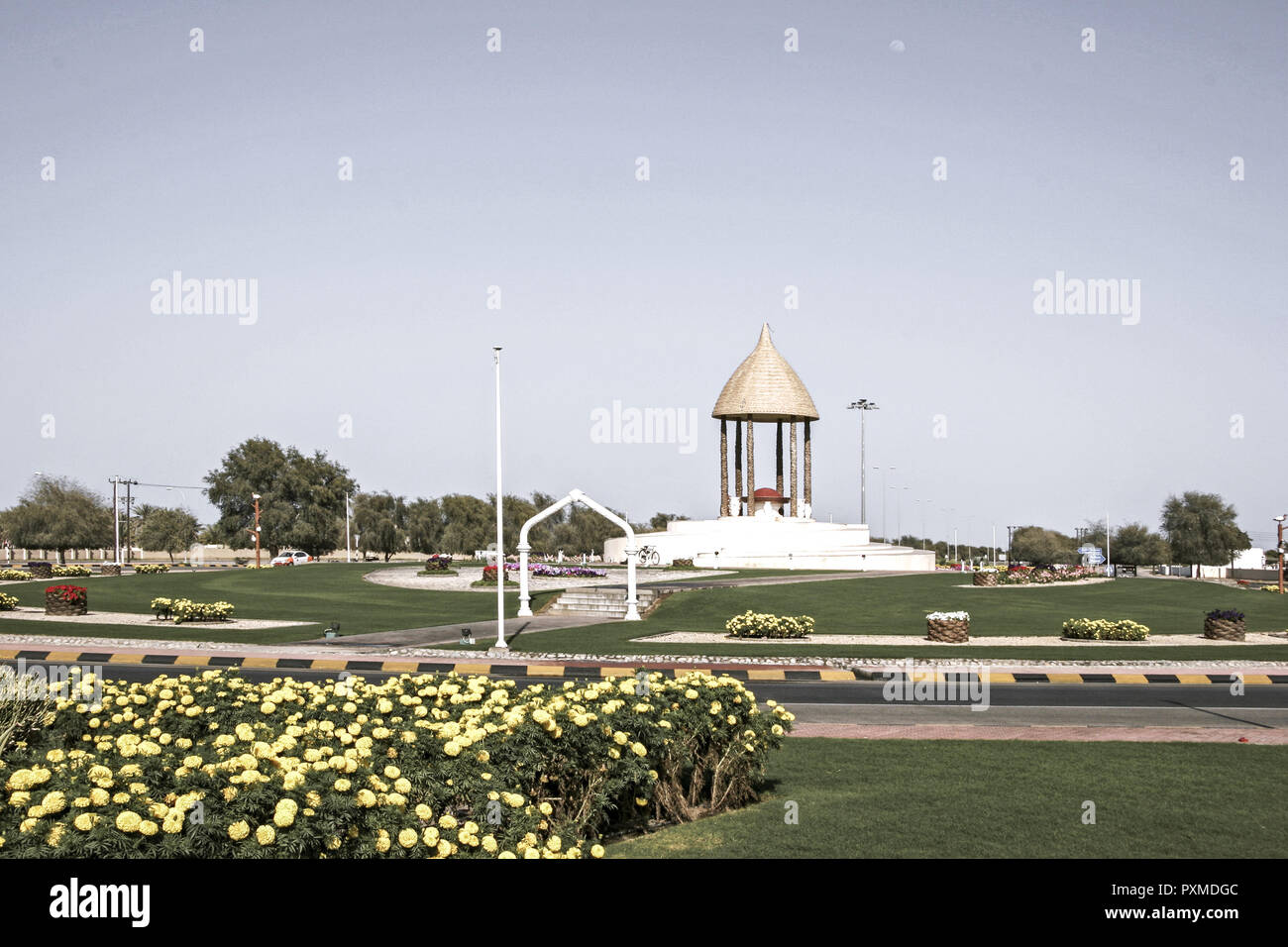 Sultanat Oman Muscat Maskat Masquat Reisen Verkehr Verkehrsinsel ...