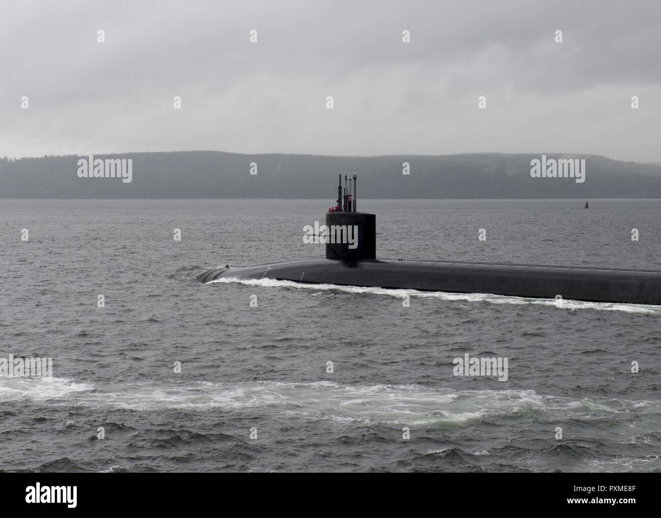 PUGET SOUND, Wash. (June 15, 2017) – The Gold crew of the Ohio-class ...