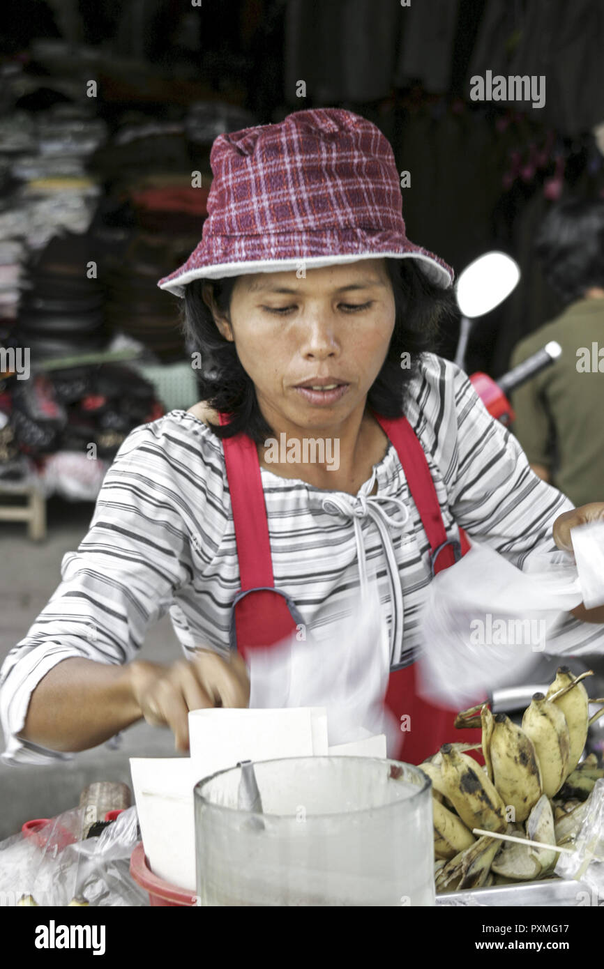 Tou triangle hi-res stock photography and images - Alamy