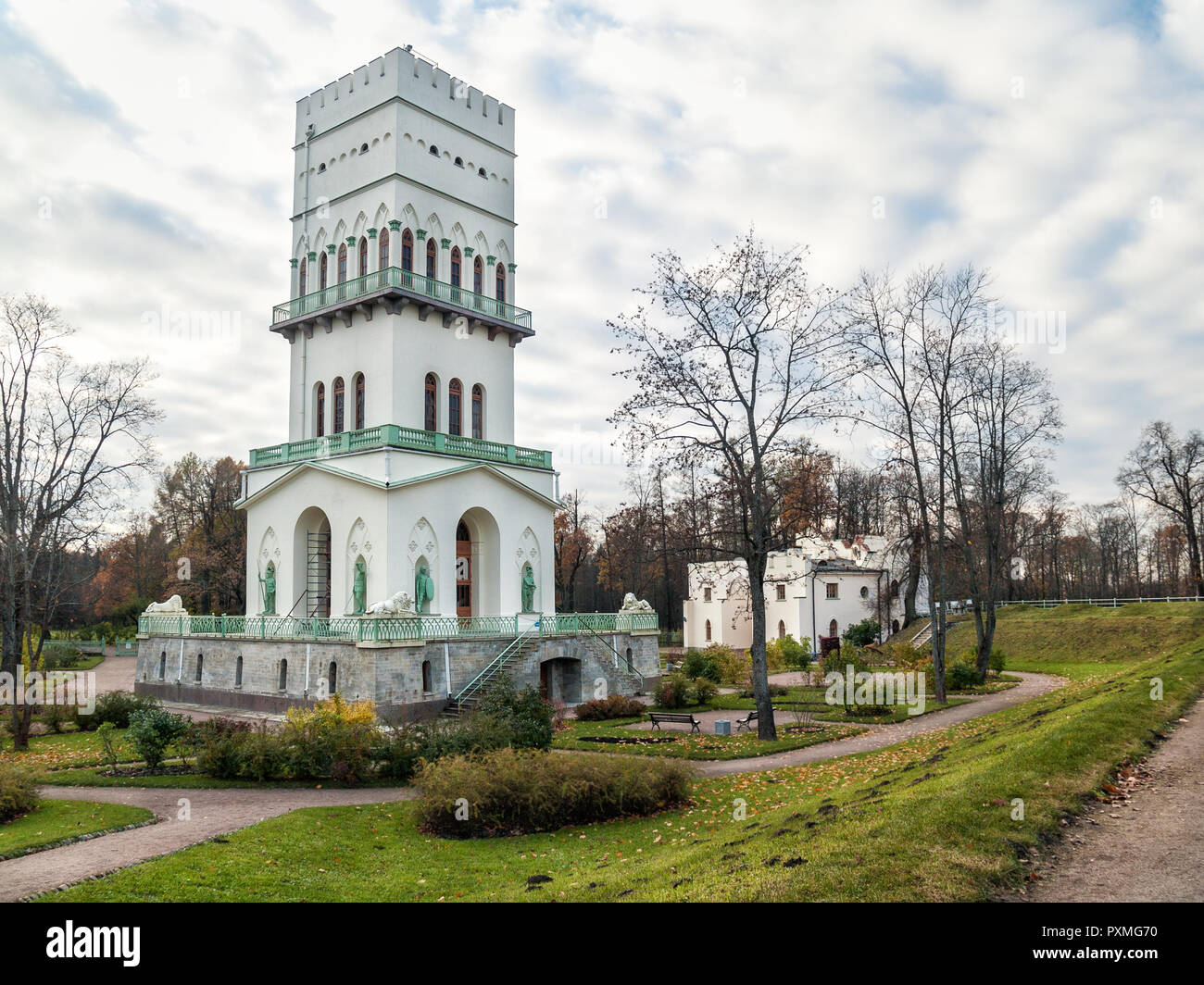 St. Petersburg, Russia, autumn 2017: Pushkin city, Alexander Park ...