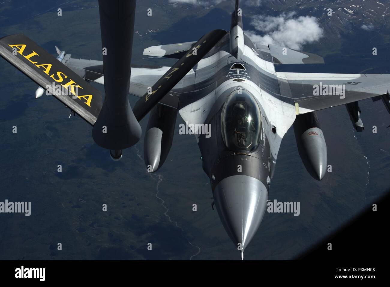 168th air refueling wing hi-res stock photography and images - Alamy