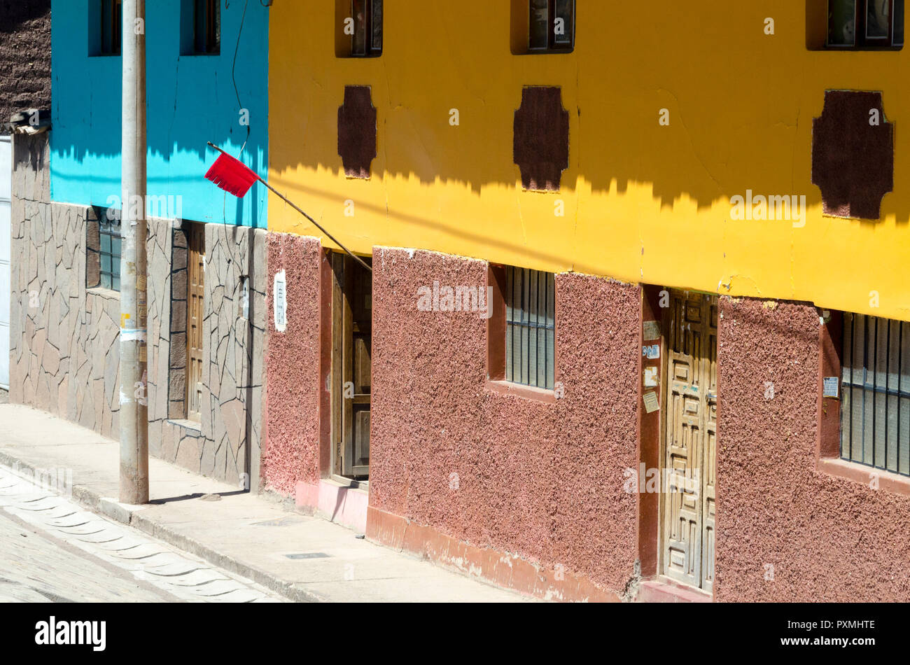 Colourful buildings, Southern Peru Stock Photo - Alamy
