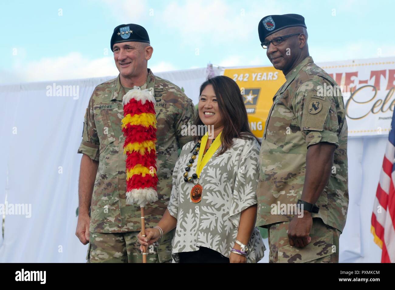 Gen. Robert B. Brown (left), U.S. Army Pacific commanding general ...