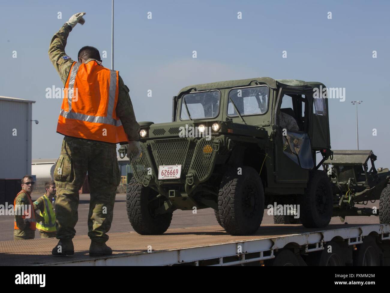 Australian army truck hi-res stock photography and images - Alamy