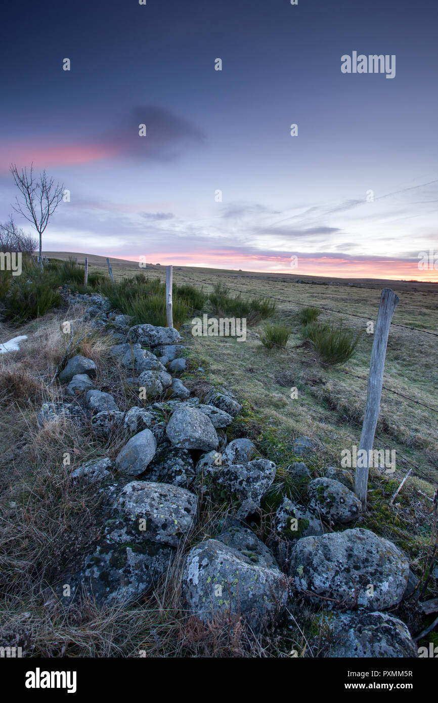 Unspoilt countryside hi-res stock photography and images - Alamy