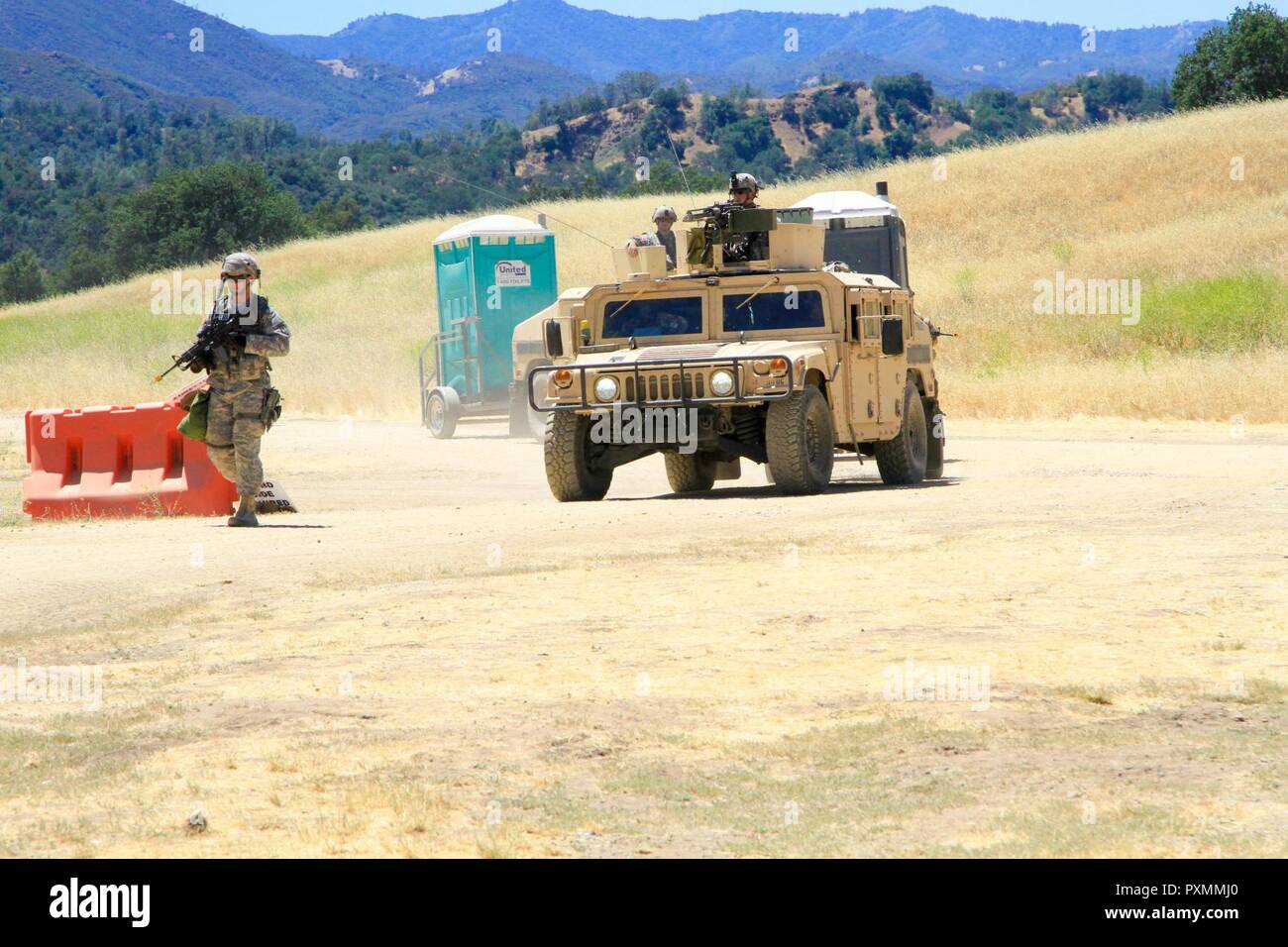 U.S. Army soldiers with the 339th Military Police Company, 300th ...