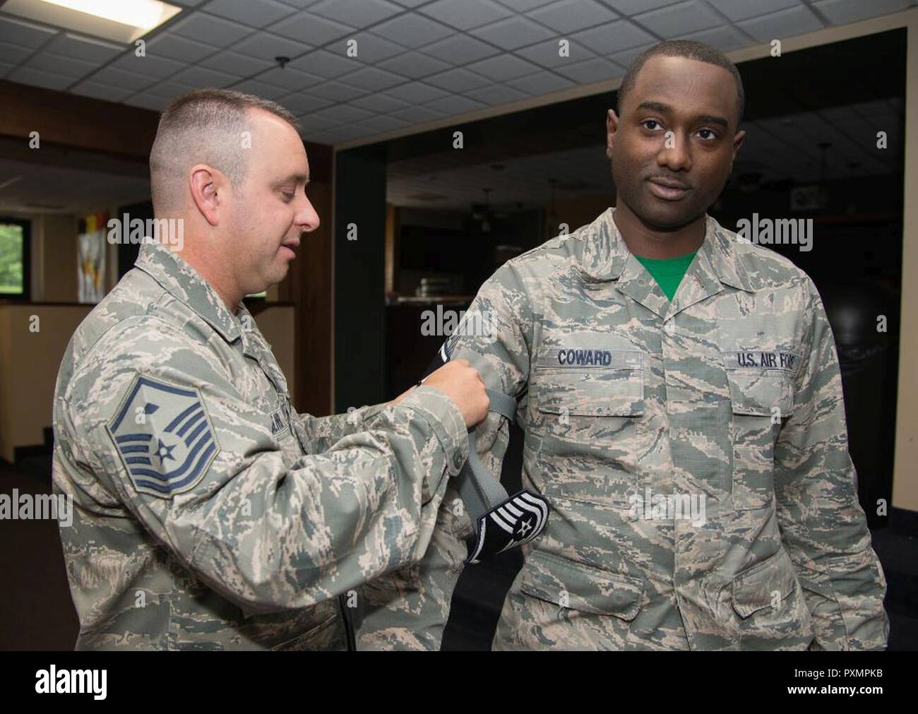 Master sergeant release ceremony hi-res stock photography and images ...