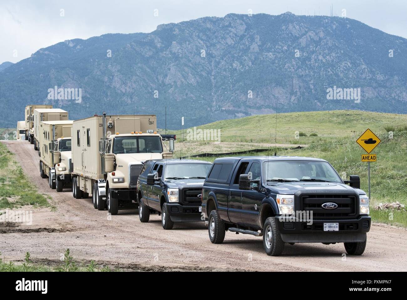 233d space group hi-res stock photography and images - Alamy