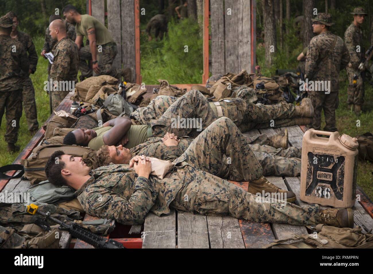 U.S. Marines with Golf Company, 2d Battalion, 2d Marine Regiment, 2d ...