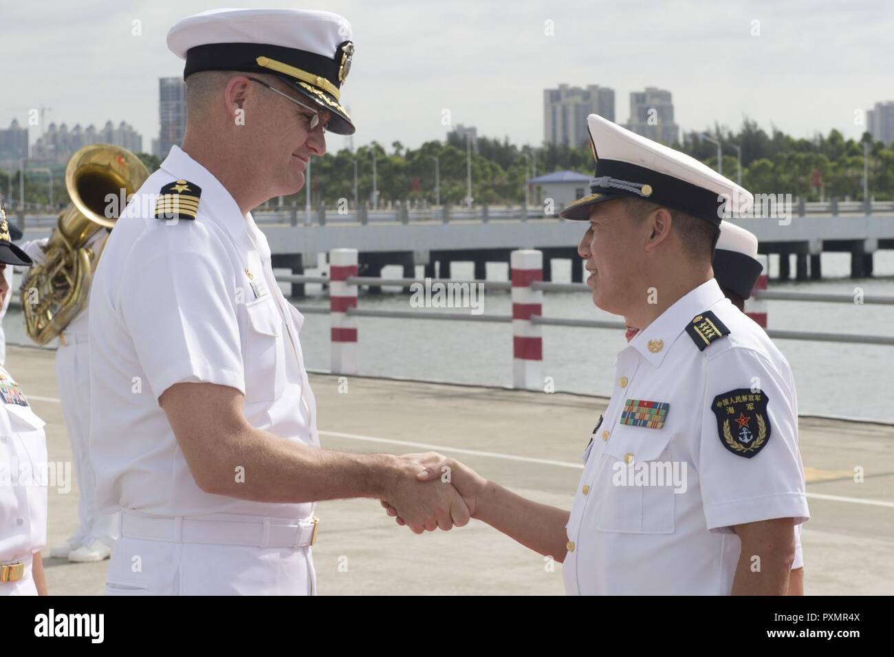 Destroyer squadron desron 31 hi-res stock photography and images - Alamy
