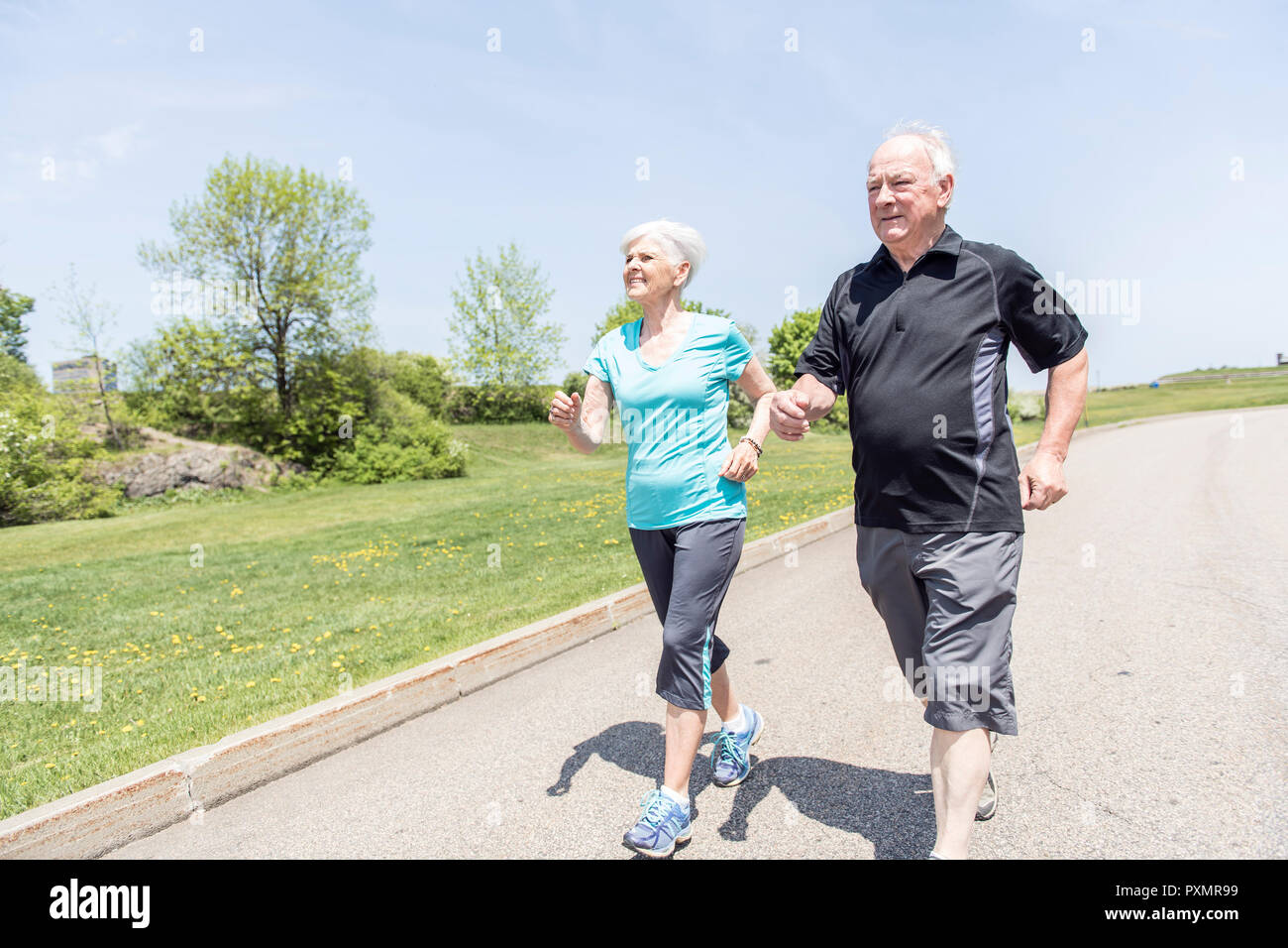 Couple old sport hi-res stock photography and images - Alamy