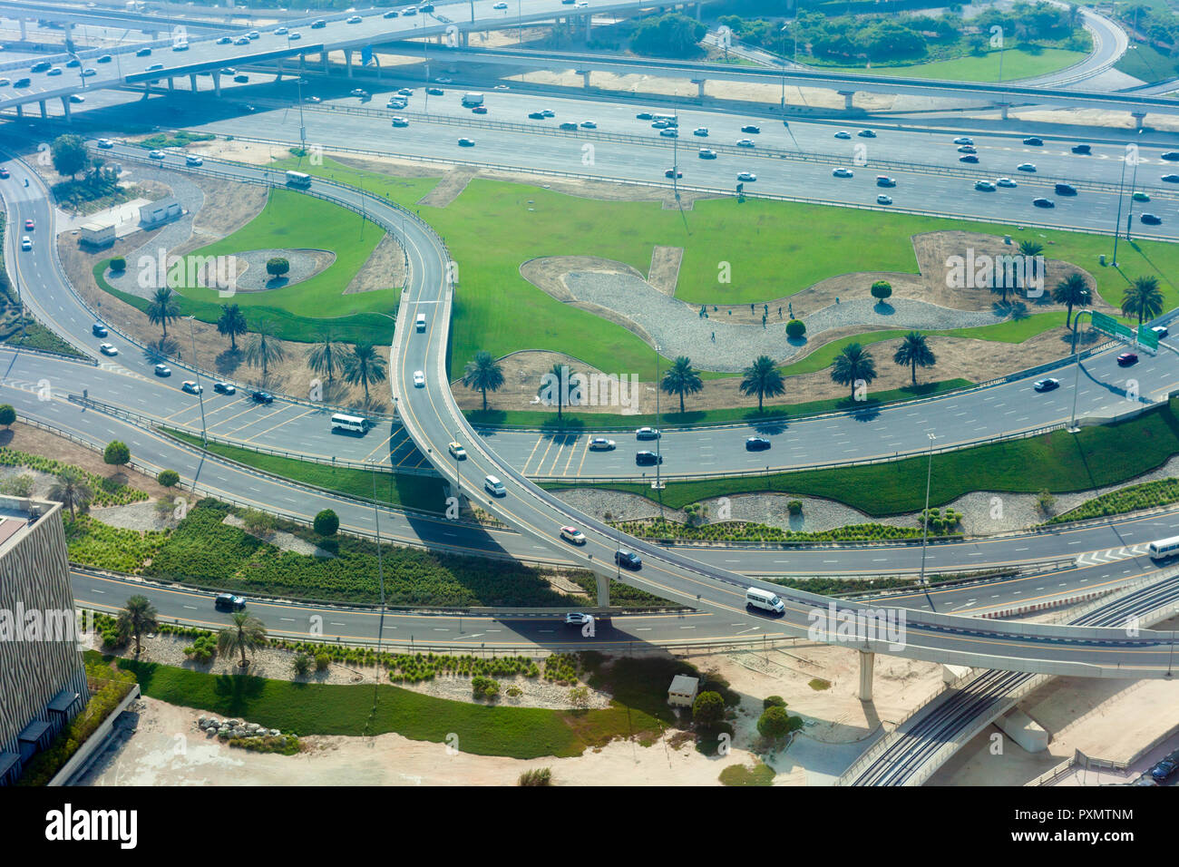 Dubai roads hi-res stock photography and images - Alamy