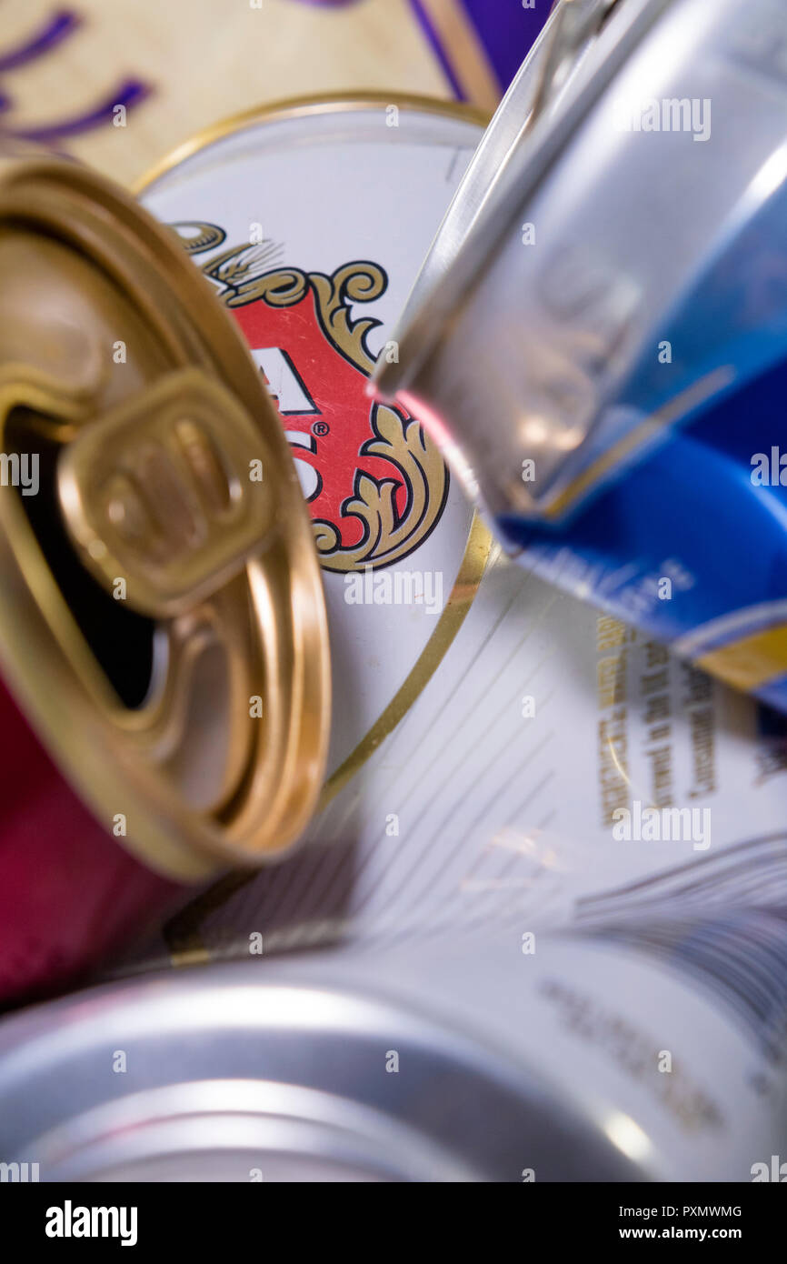 Empty beer cans Stock Photo - Alamy
