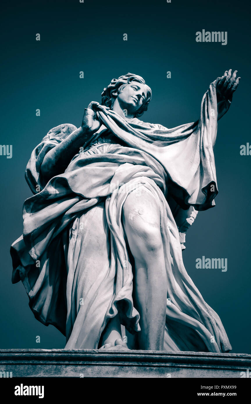 Angel veronicas veil hi-res stock photography and images - Alamy