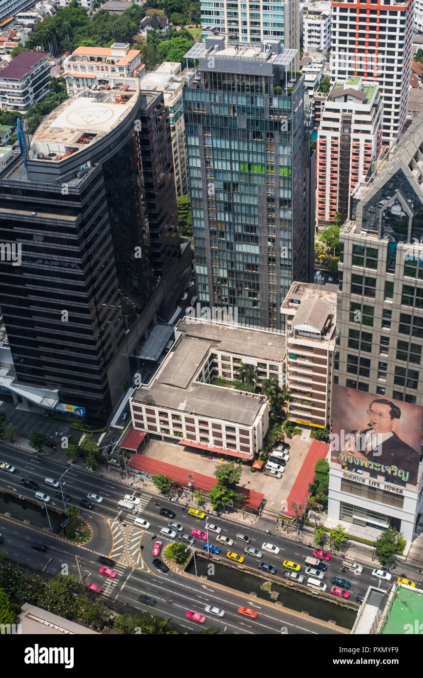 Bangkok city center sunny day hi-res stock photography and images - Alamy