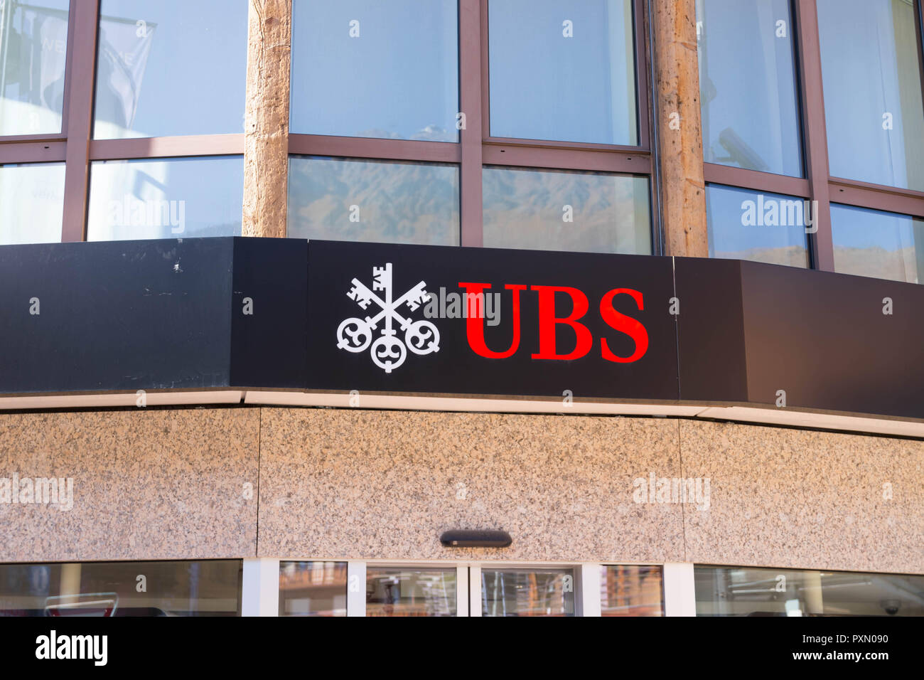 UBS Swiss bank money logo keys signboard red close up Stock Photo - Alamy