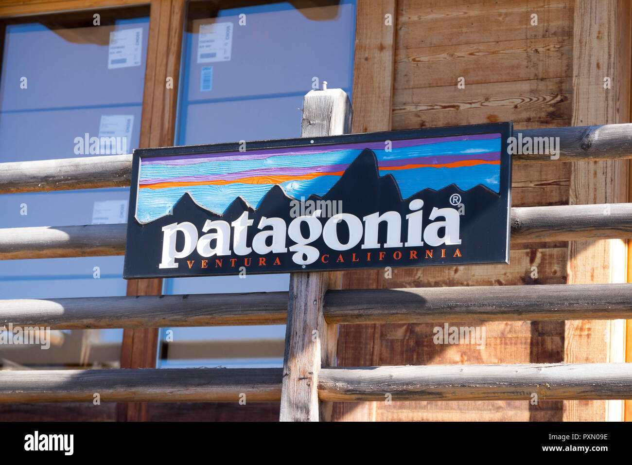 Logo patagonia hi-res stock photography and images - Alamy