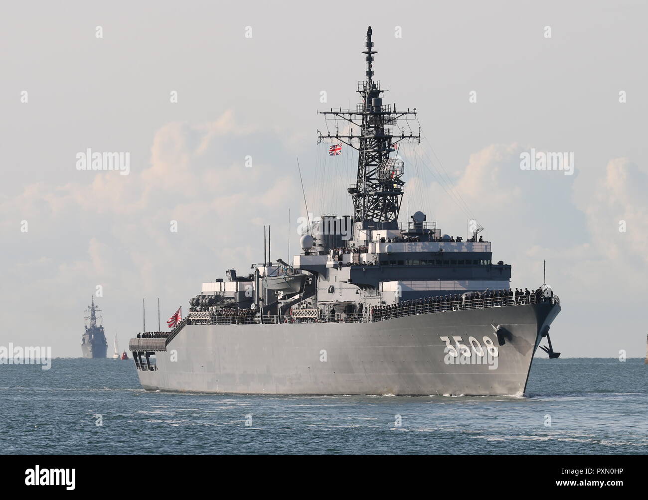 Training ship ship portsmouth hi-res stock photography and images - Alamy