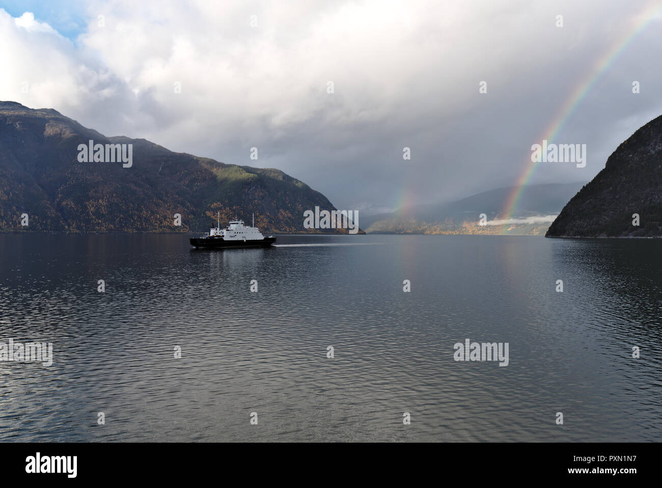 Norways lake hi-res stock photography and images - Alamy