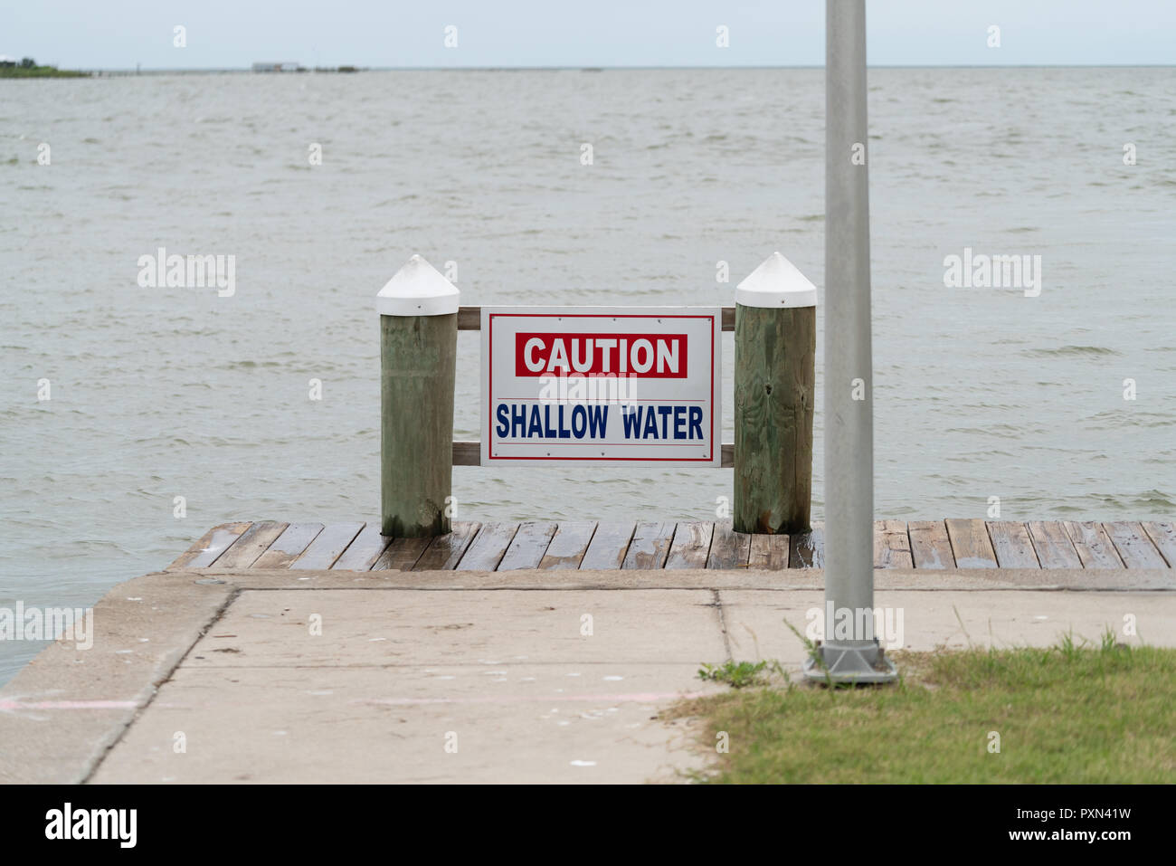 Shallow water sign hi-res stock photography and images - Alamy