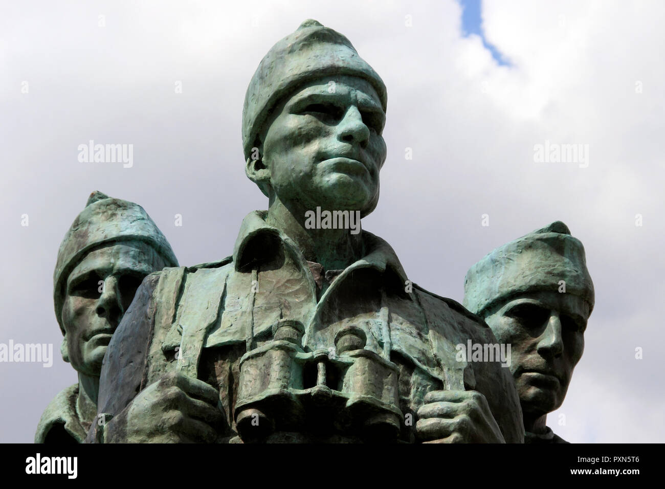 Commando Memorial statue, monument to British Commandos in World War II ...