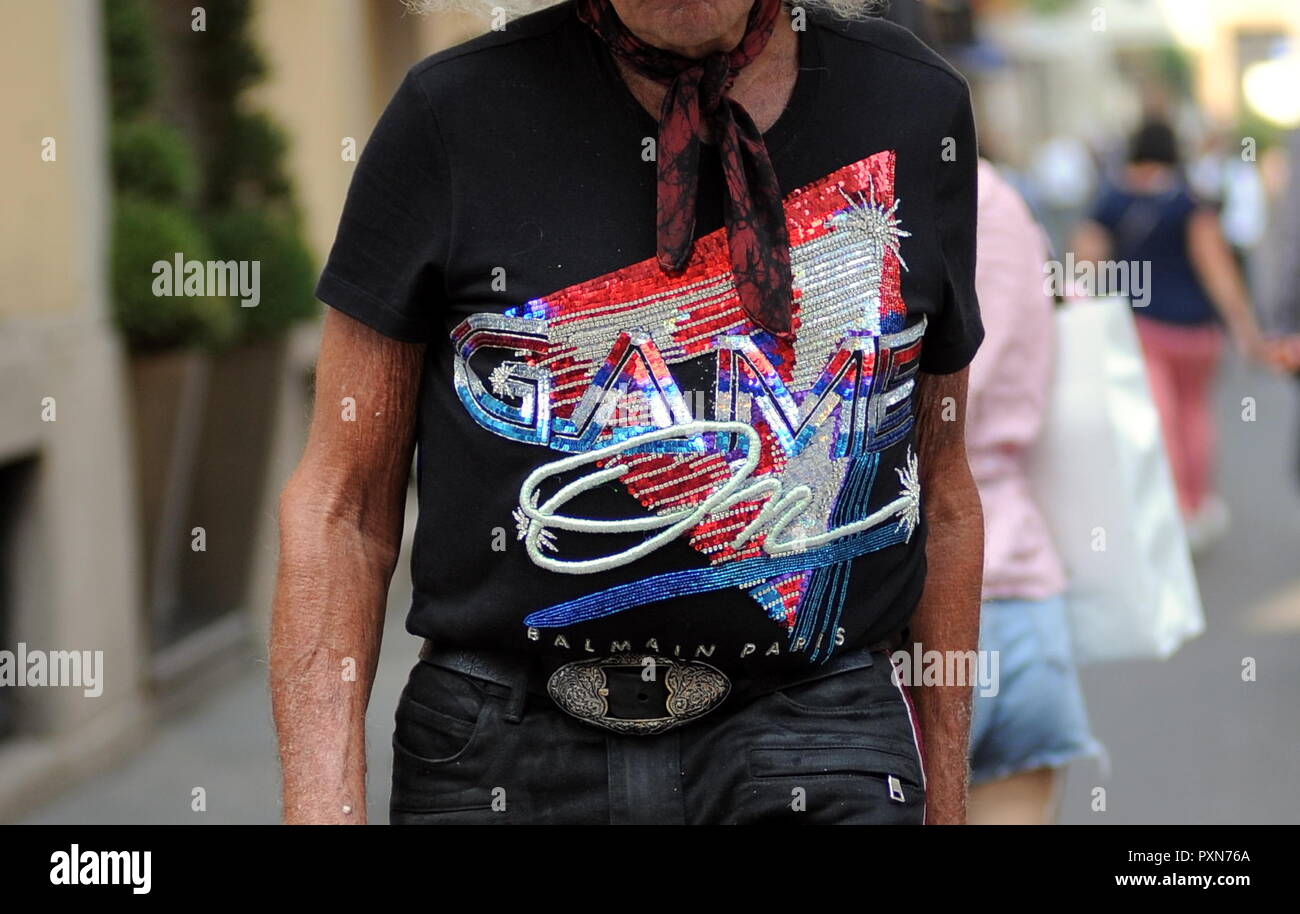 Nba superfan hi-res stock photography and images - Alamy