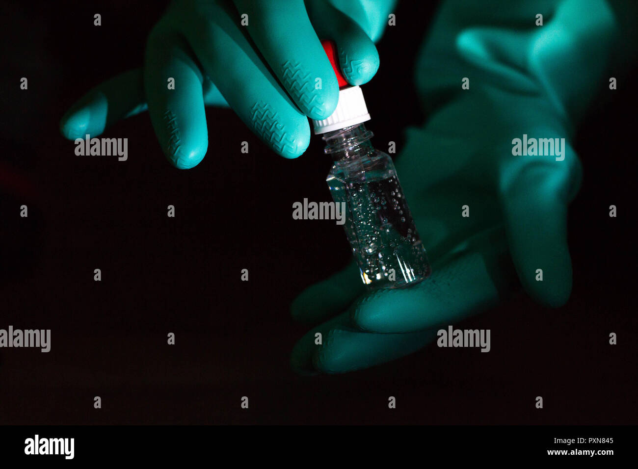 Rubber science hi-res stock photography and images - Alamy