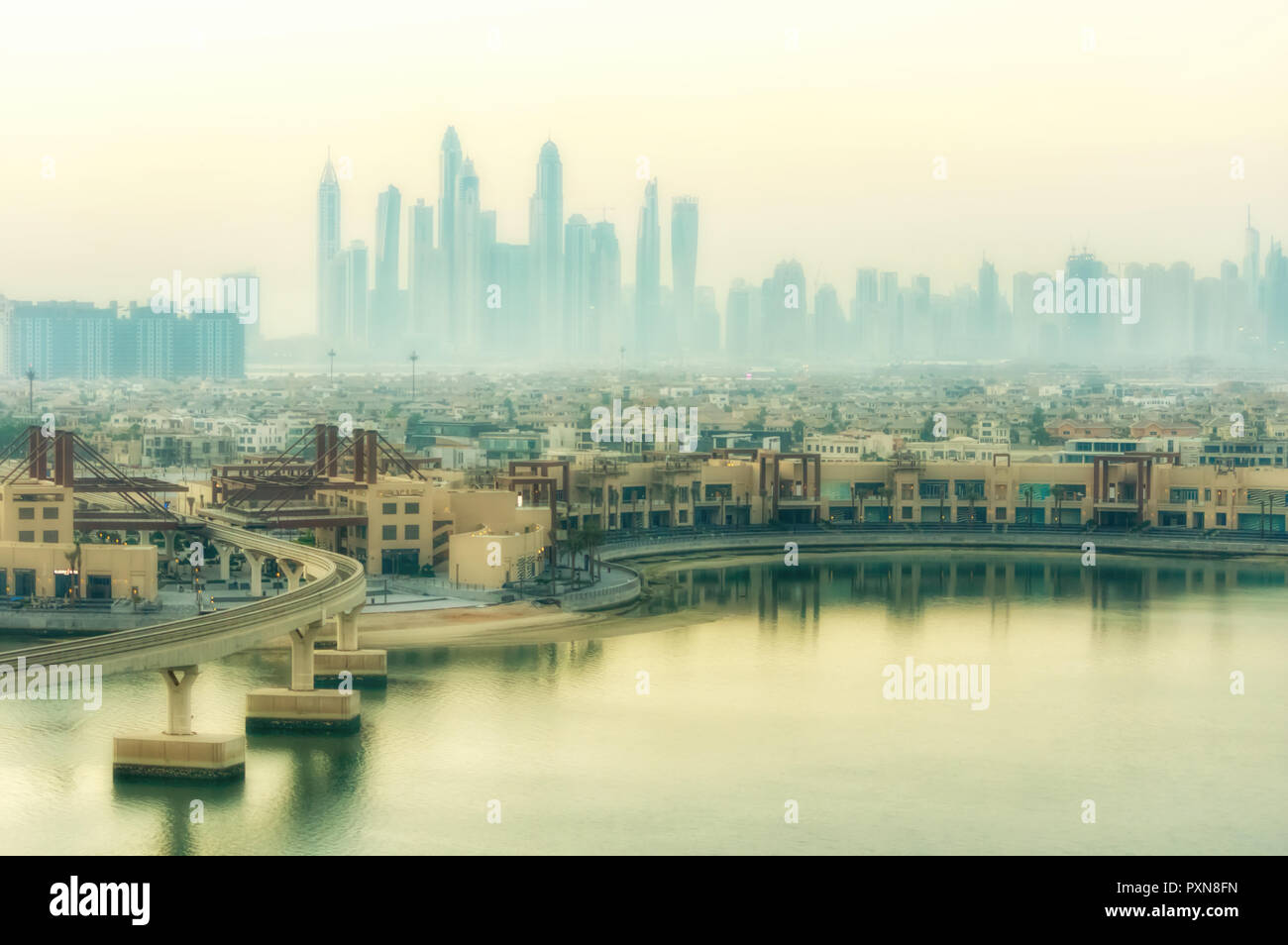 Morning in Dubai. View from the Atlantis hotel Stock Photo - Alamy