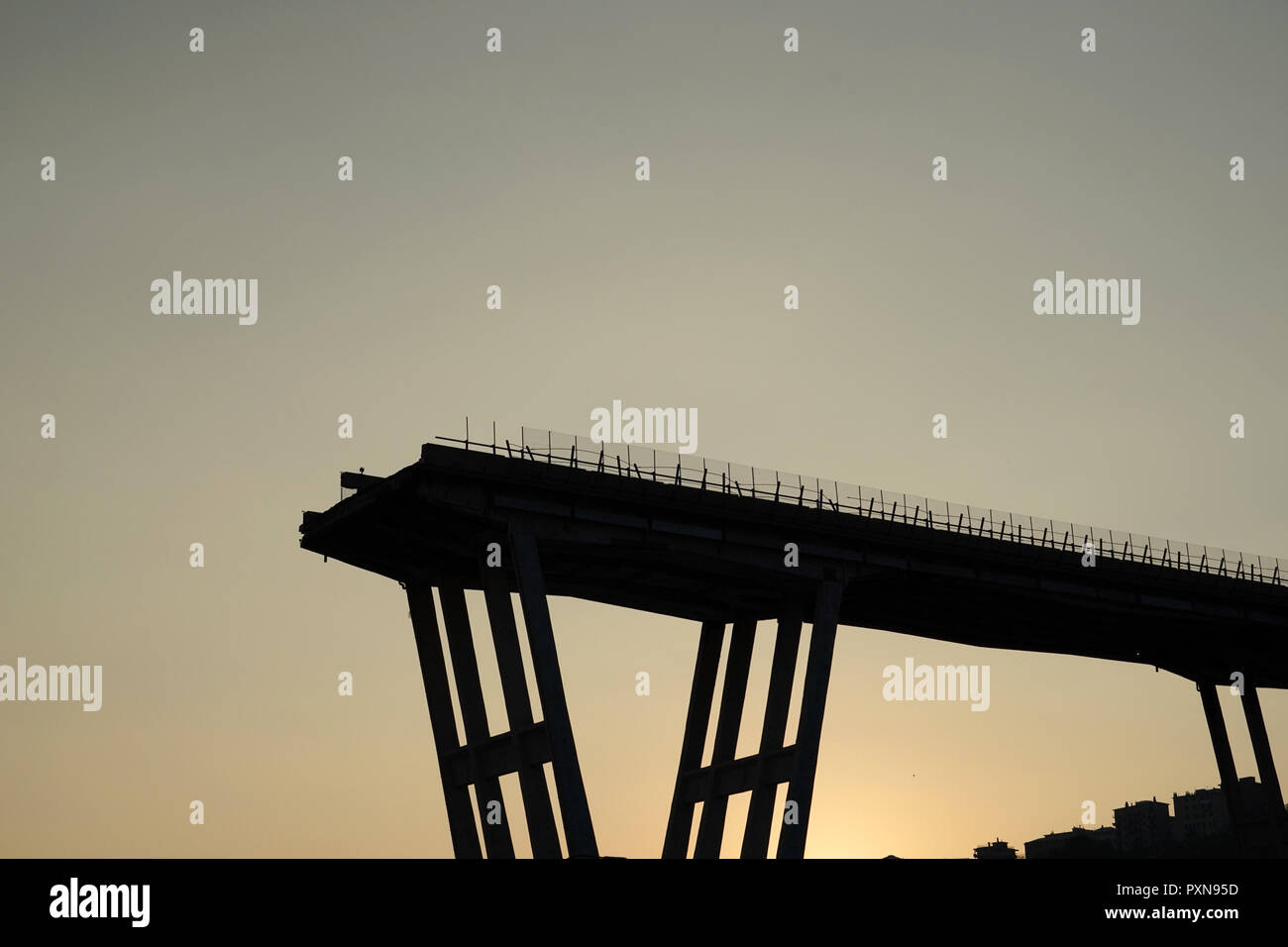 Ponte morandi bridge collapse hi-res stock photography and images - Alamy