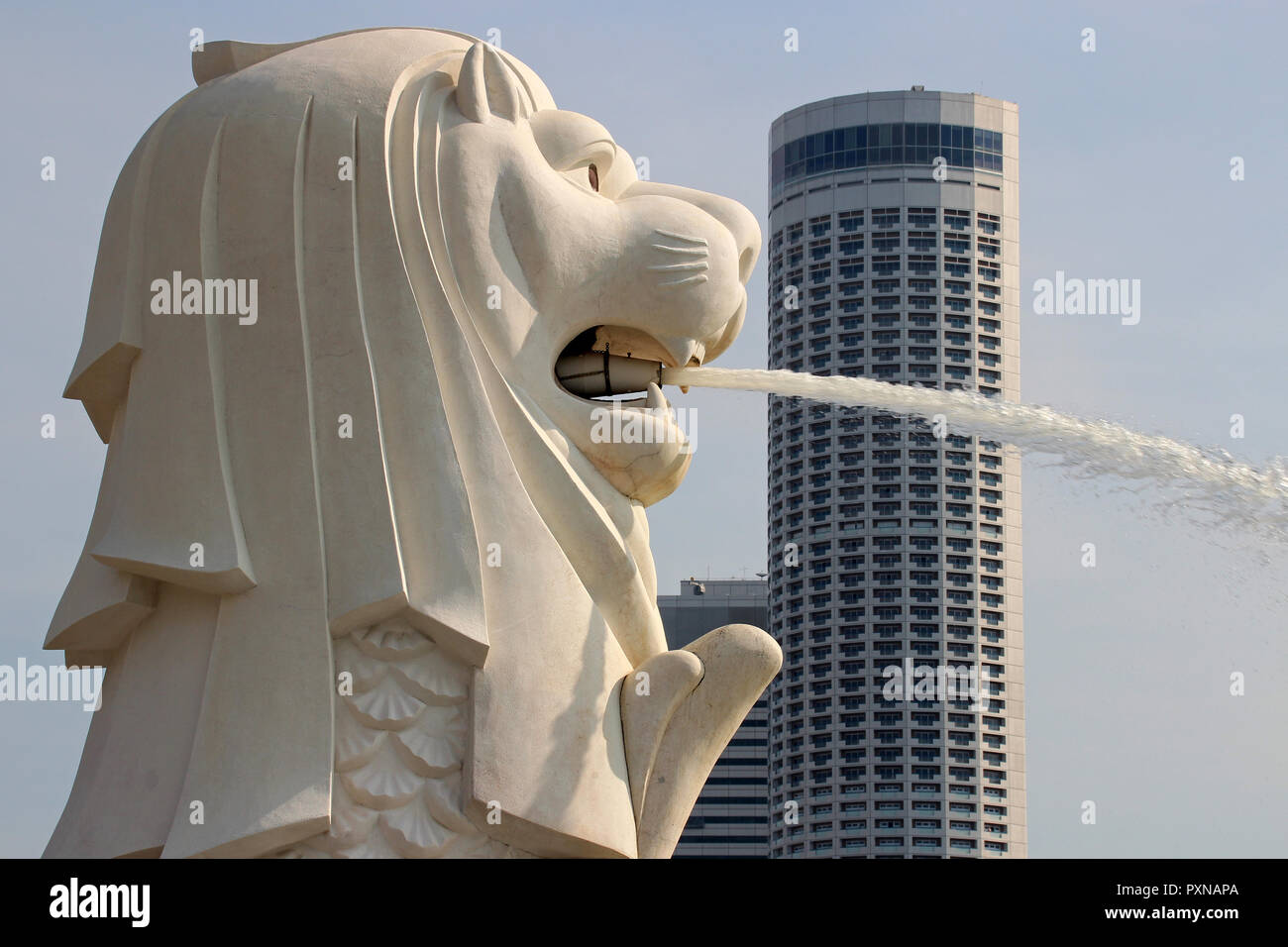 Symbole merlion hi-res stock photography and images - Alamy