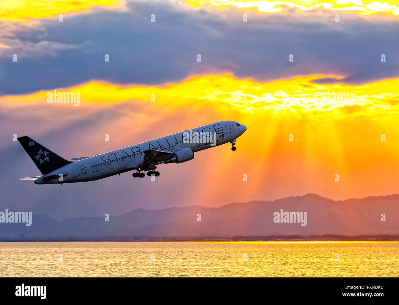 Japan sunset aichi hi-res stock photography and images - Alamy