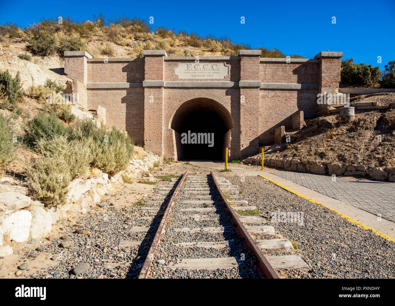 Gaiman hi-res stock photography and images - Alamy