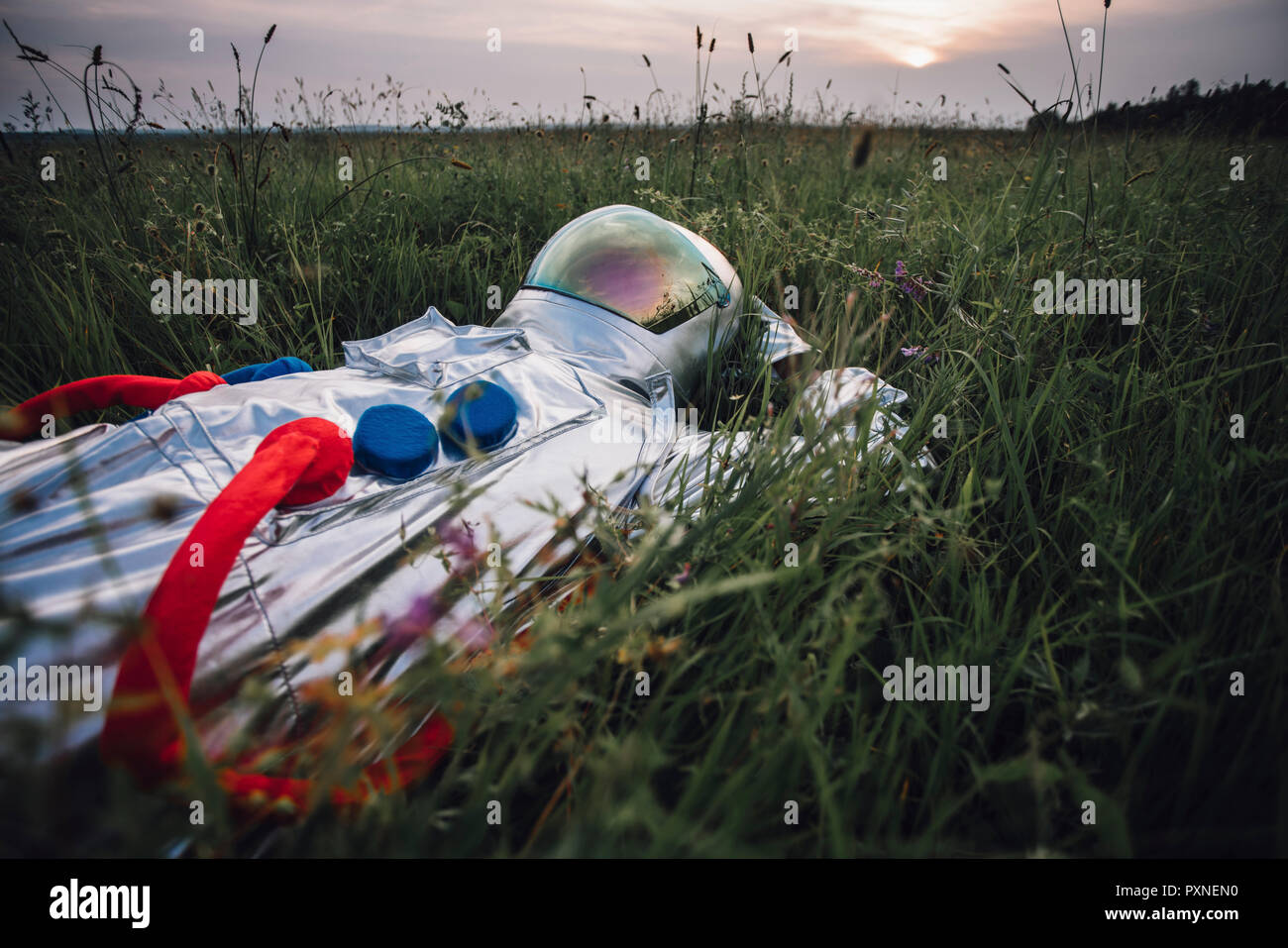 Exploring skies hi-res stock photography and images - Alamy