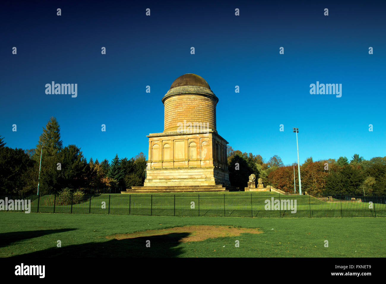 Hamilton palace scotland hi-res stock photography and images - Alamy