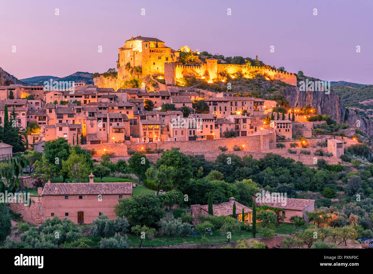 Castle alquezar spain hi-res stock photography and images - Alamy