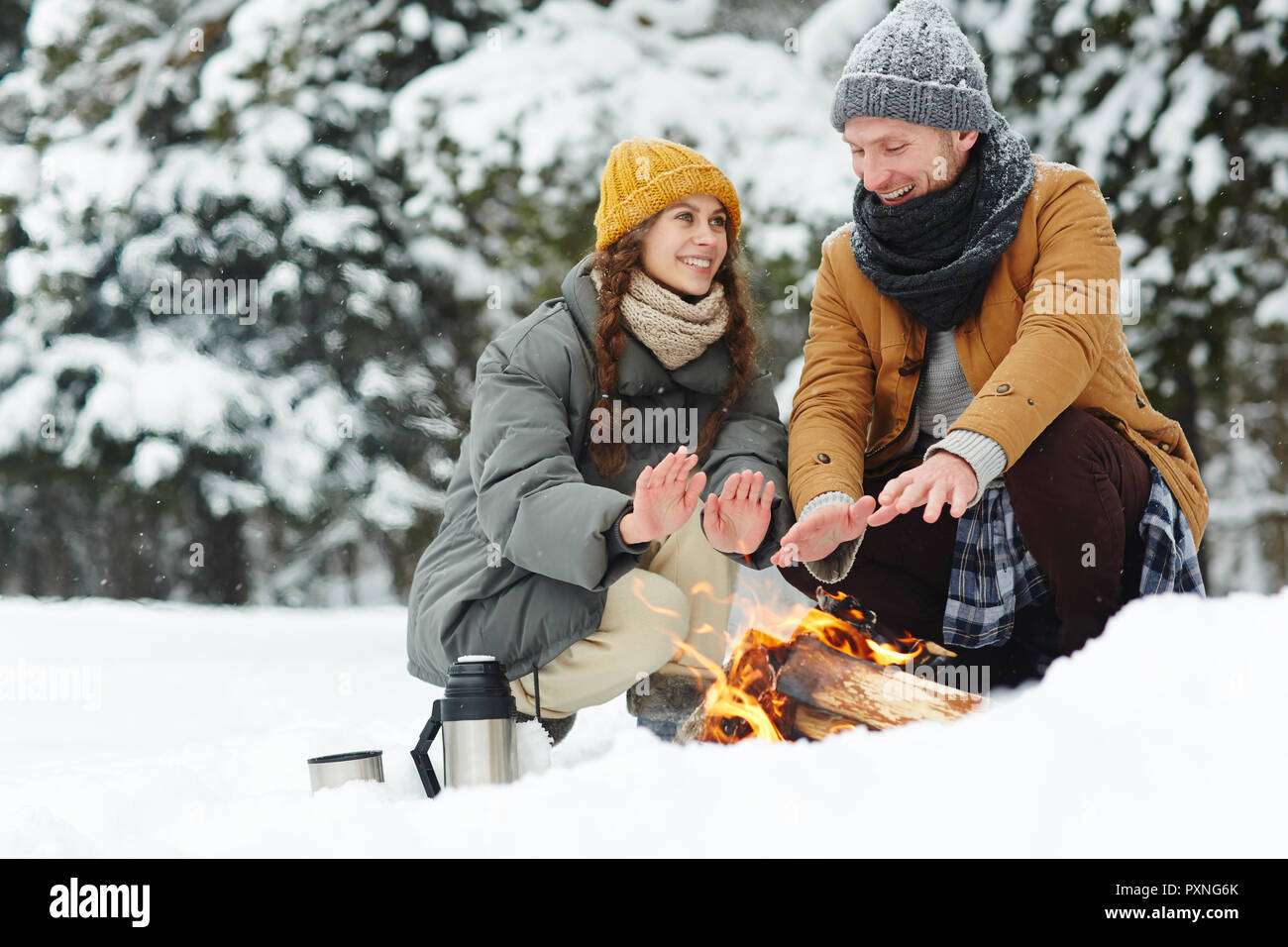 Puffy jackets hi-res stock photography and images - Alamy