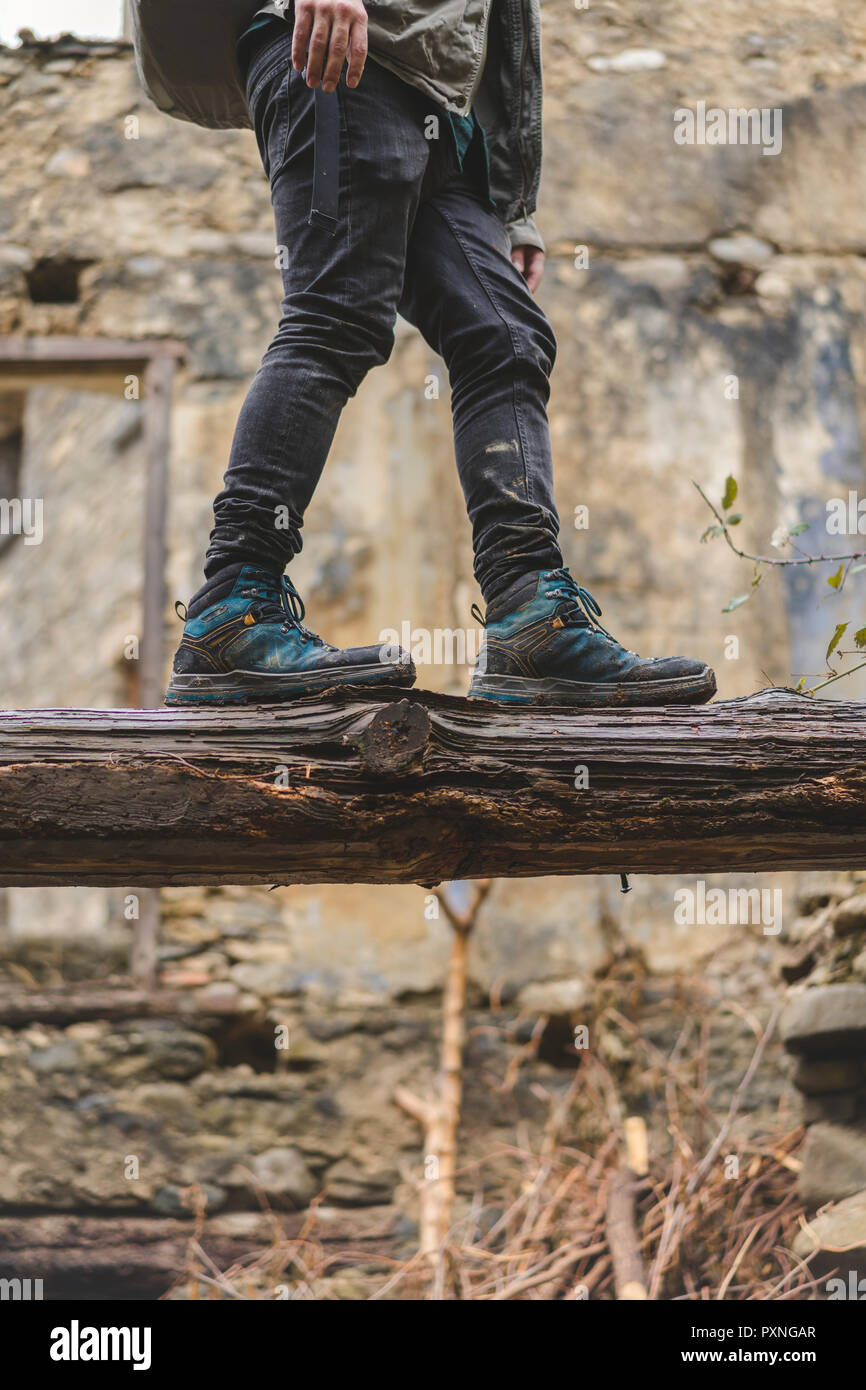 Dead man leg hi-res stock photography and images - Alamy