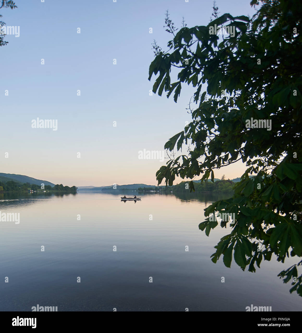 Generic rowing scene hi-res stock photography and images - Alamy