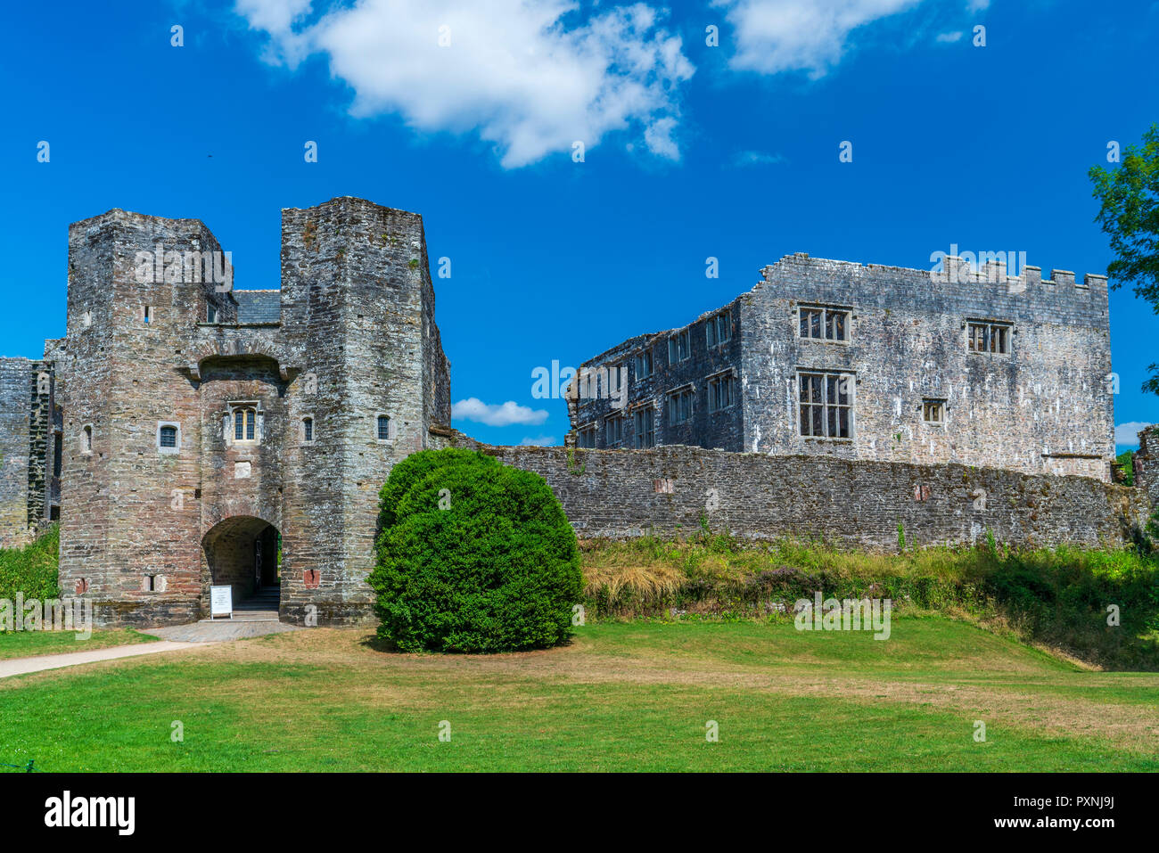 Berry pomeroy castle hi-res stock photography and images - Alamy