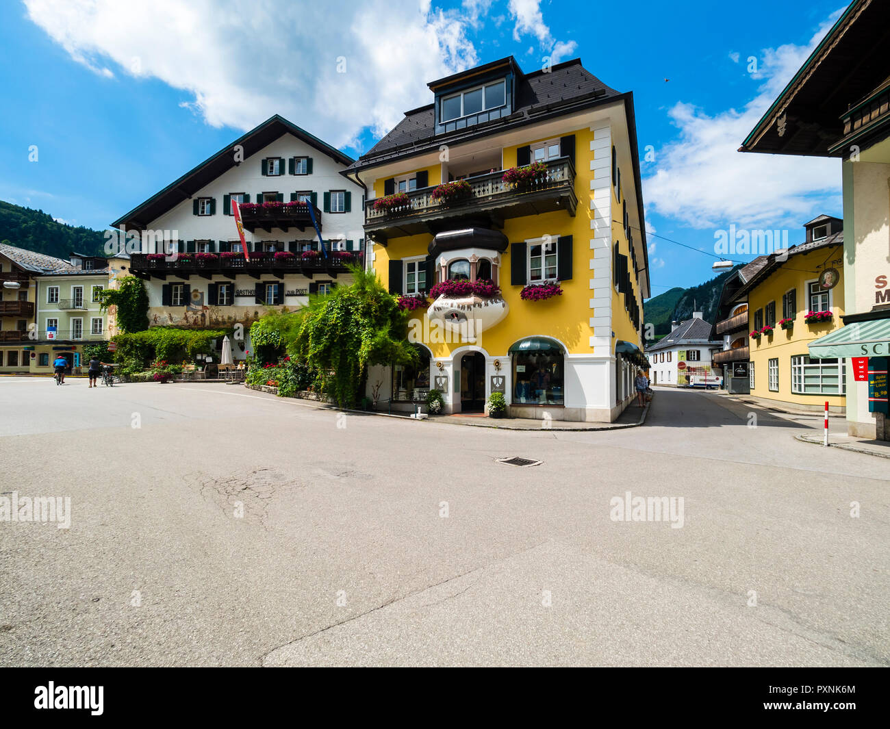 Gilgen hi-res stock photography and images - Alamy