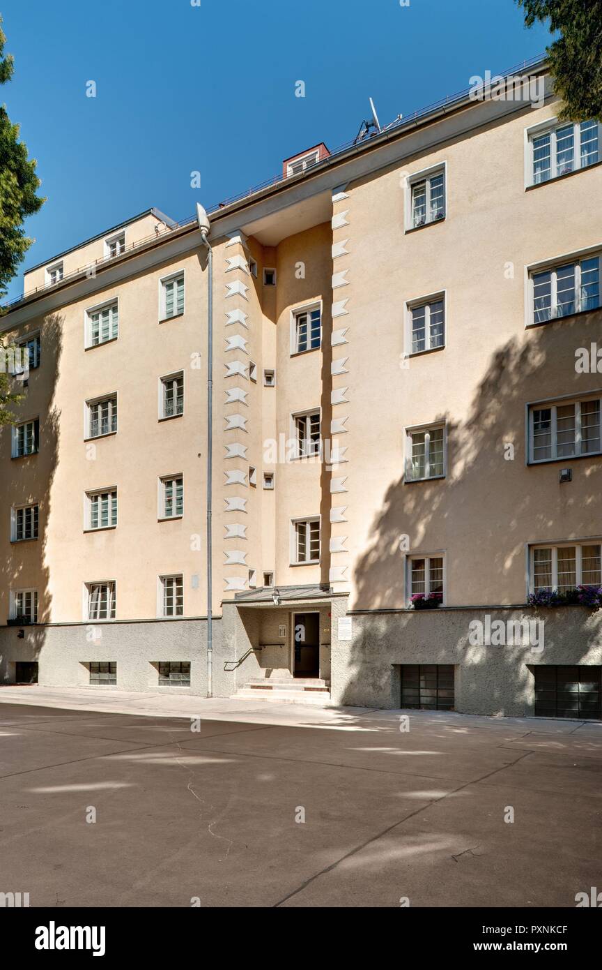 Penzinger strasse hi-res stock photography and images - Alamy