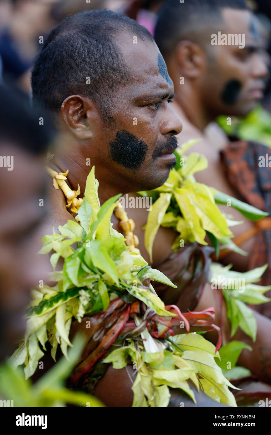 Fijian men in Alberts Park waiting the arrival of the Duke and Duchess ...