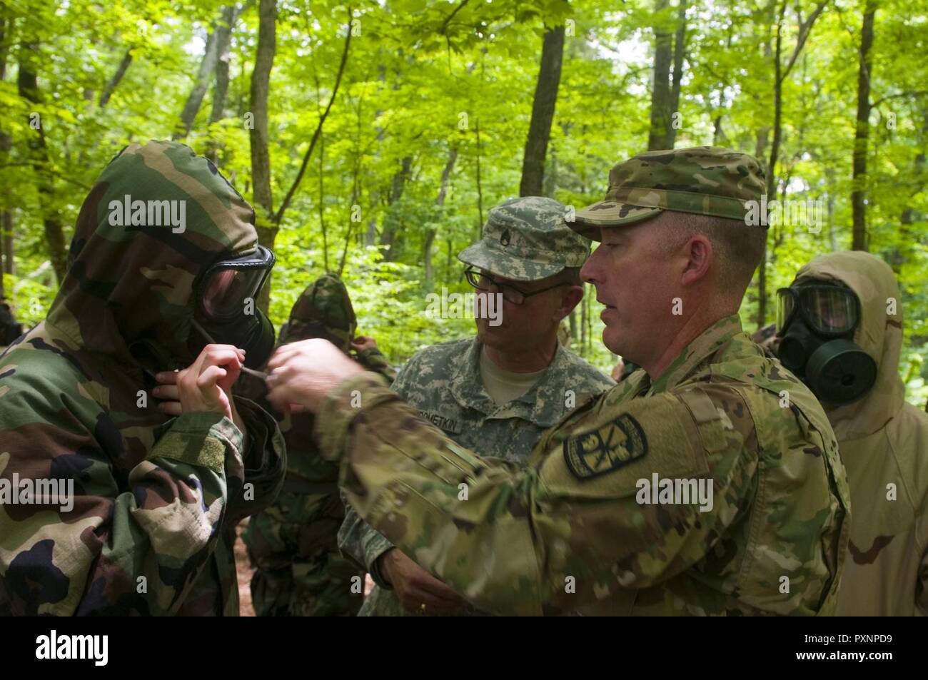 Lt. Col Jack Morgan and Staff Sgt. Steven Rudometkin, a Reserve ...