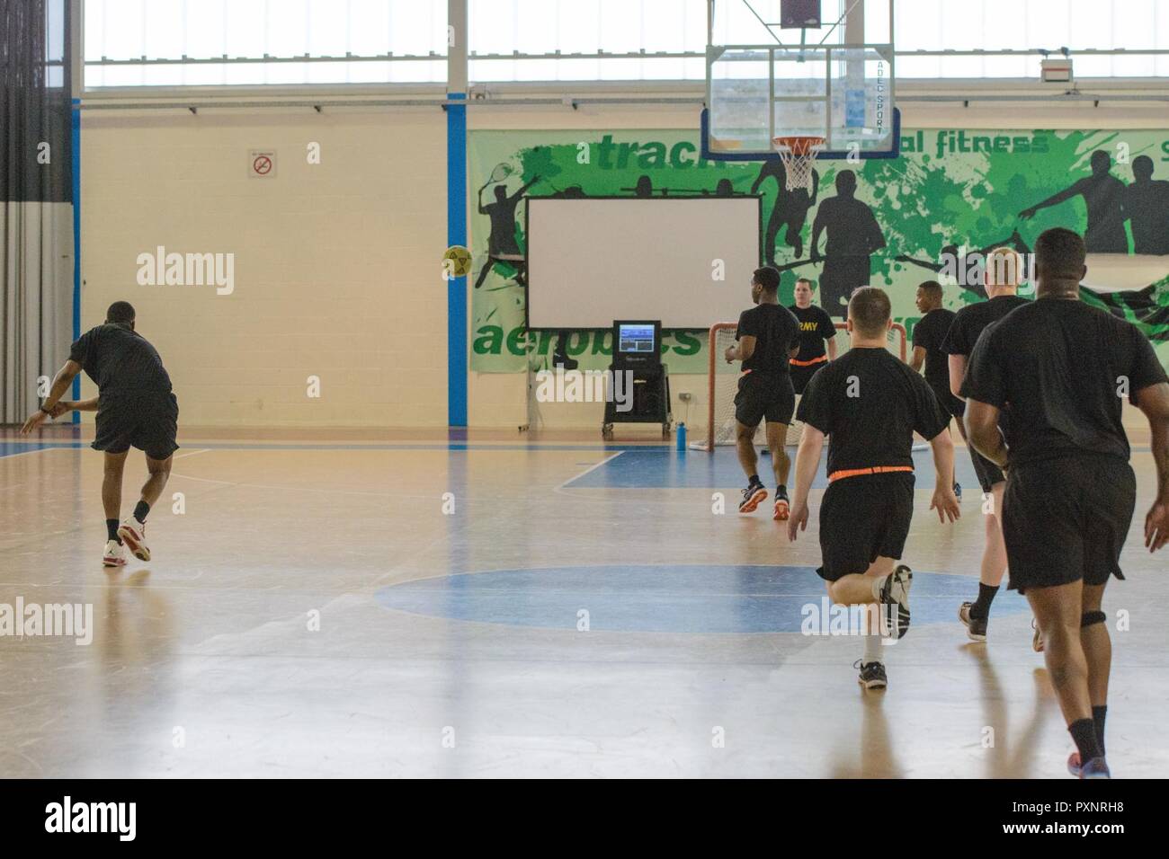 39th Signal Battalion Stock Photos & 39th Signal Battalion Stock Images ...