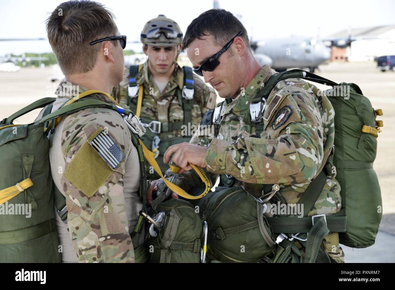 189th air wing hi-res stock photography and images - Alamy