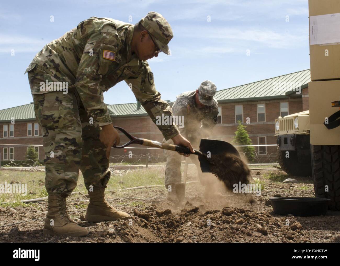 158th maneuver enhancement brigade hi-res stock photography and images ...
