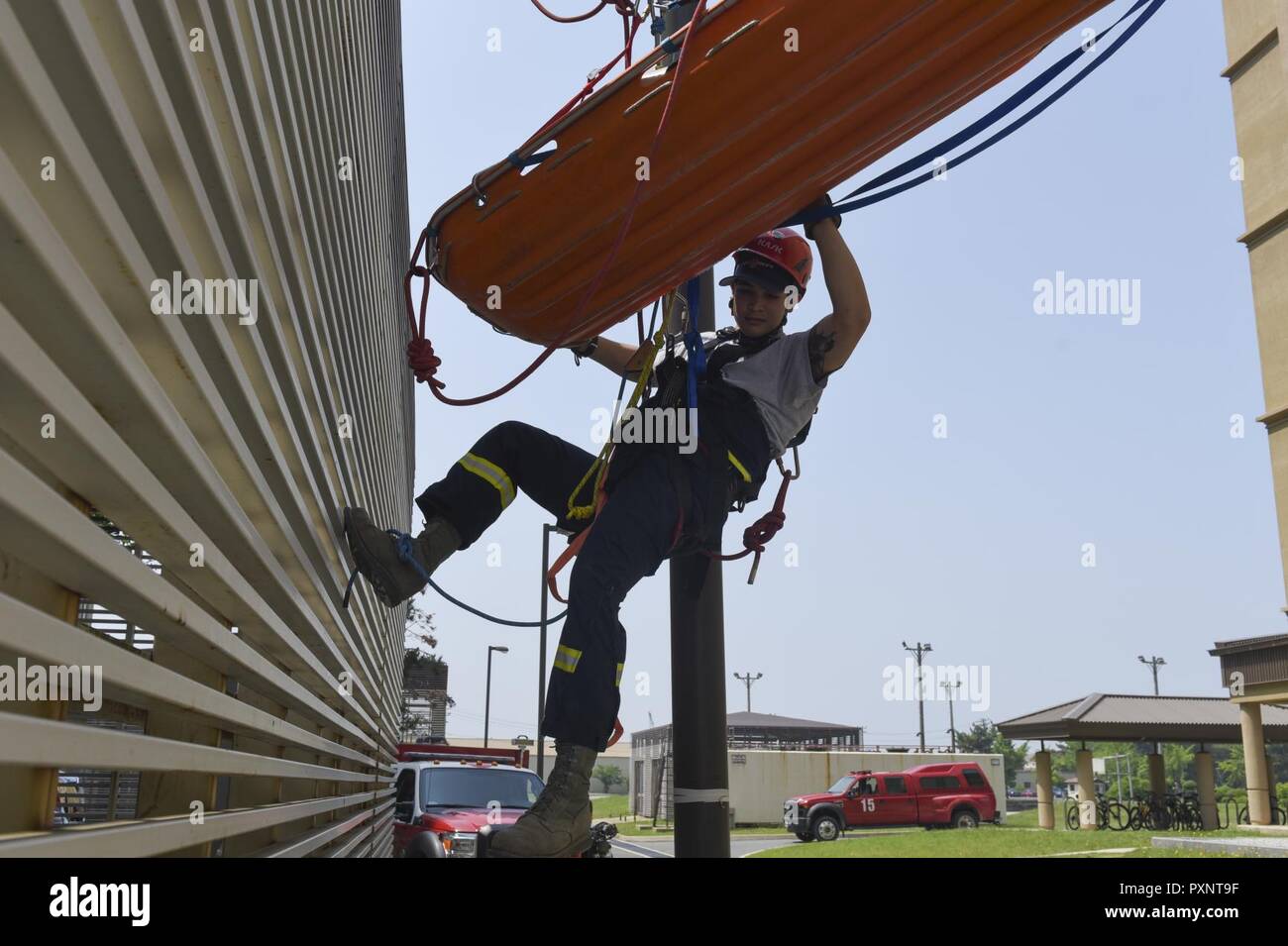 Confined space services hi-res stock photography and images - Alamy